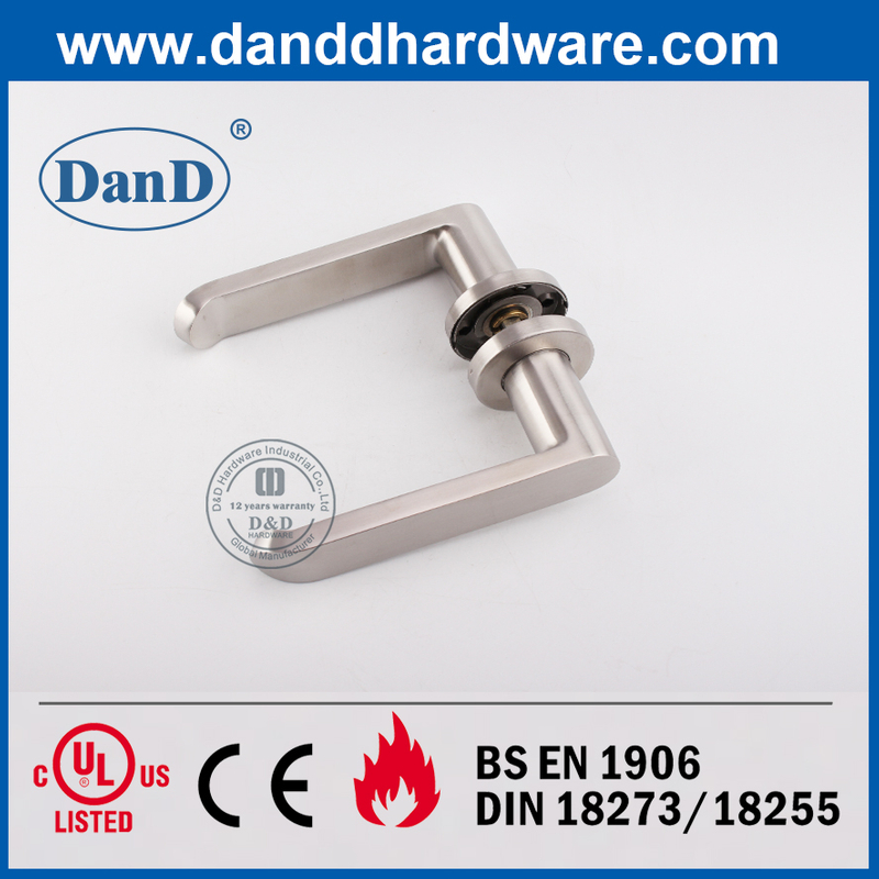 Custom Grade 304 Solid Lever External Door Handles for Wooden Door ...